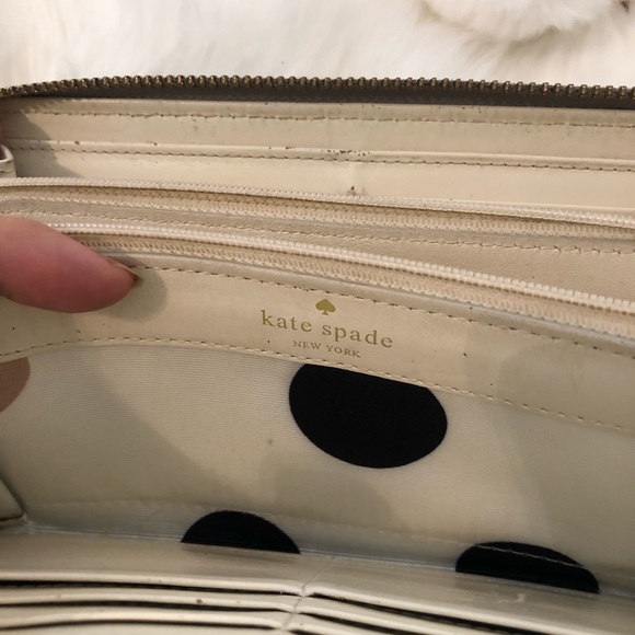 kate spade | Bags | Pre Loved Kate Spade Gray Large Leather Wallet ...